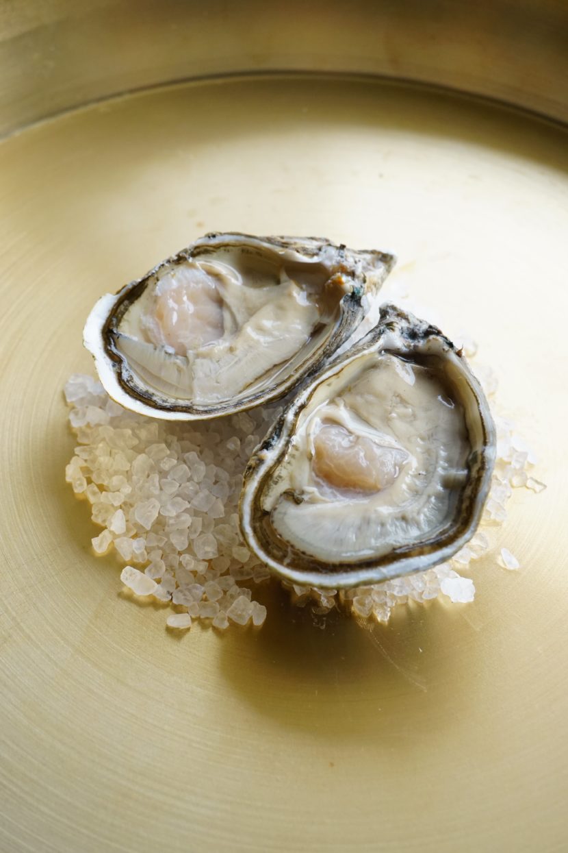 Romeo premium Pacific oysters | Sea Farmers @ Ubin - Buy Fresh Live ...